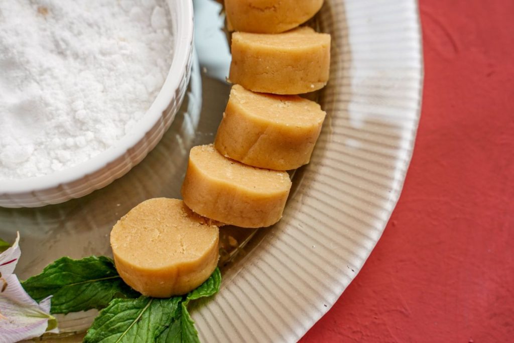 Old Fashioned Peanut Butter Candy - No-Bake Dessert Recipes