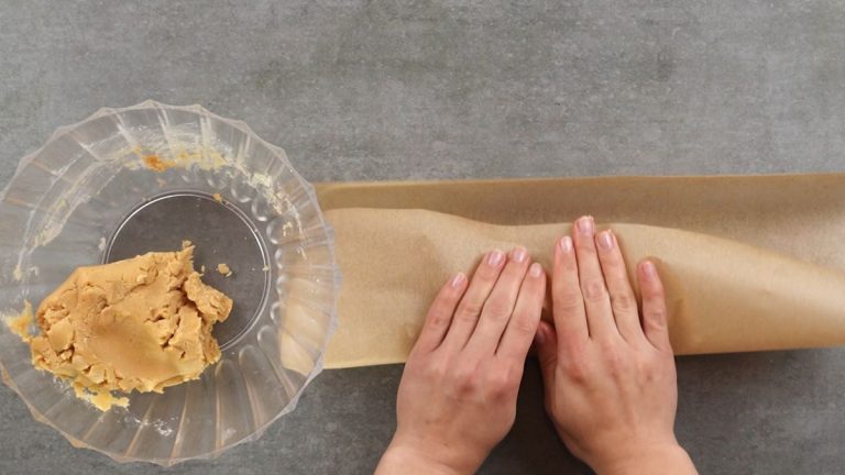 Old Fashioned Peanut Butter Candy - No-Bake Dessert Recipes