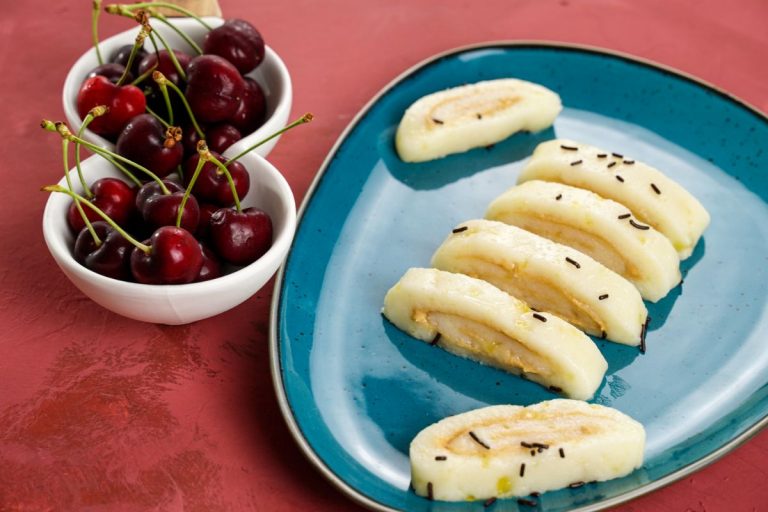 Easy Peanut Butter Mashed Potato Candy Recipe - No-Bake Dessert Recipes