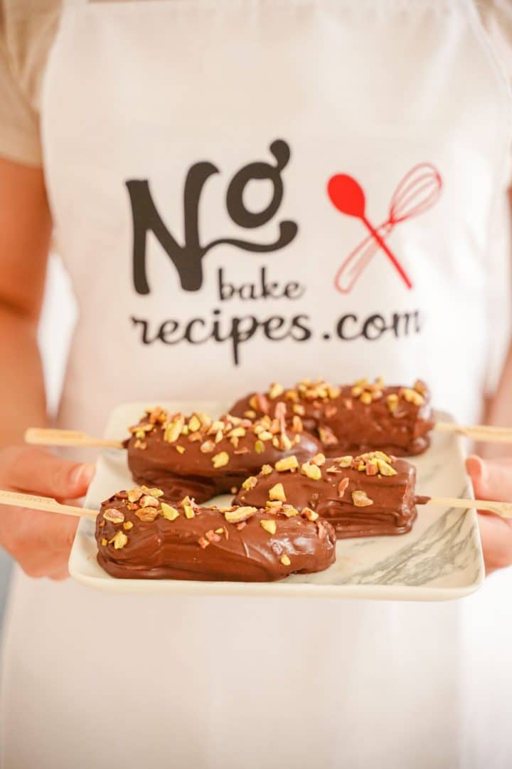 Easy Chocolate Dipped Frozen Bananas - No-Bake Dessert Recipes