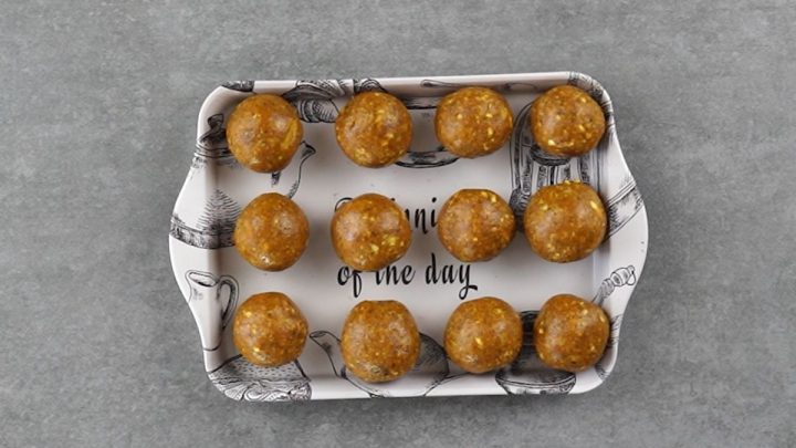 Easy Golden Milk Energy Balls Recipe - No-Bake Dessert Recipes