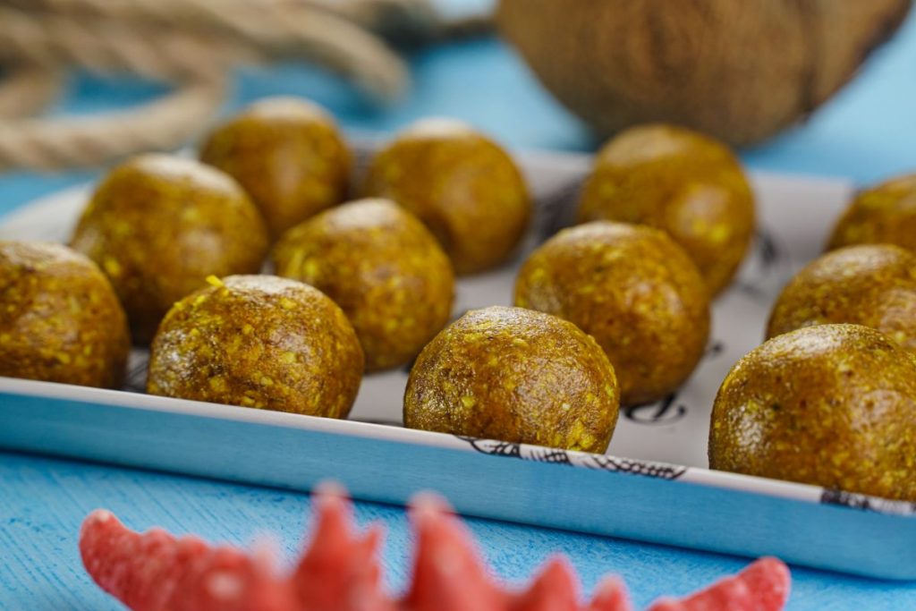 Easy Golden Milk Energy Balls Recipe - No-Bake Dessert Recipes