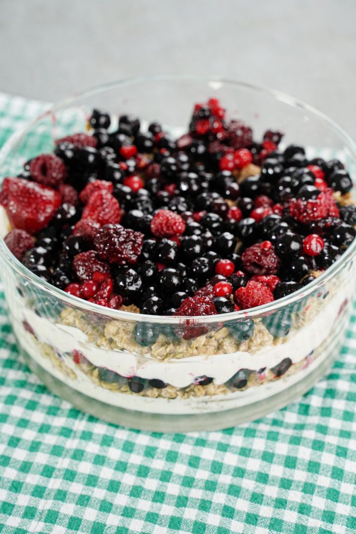 Creamy Layered Yogurt Fruit Parfait - No-Bake Dessert Recipes