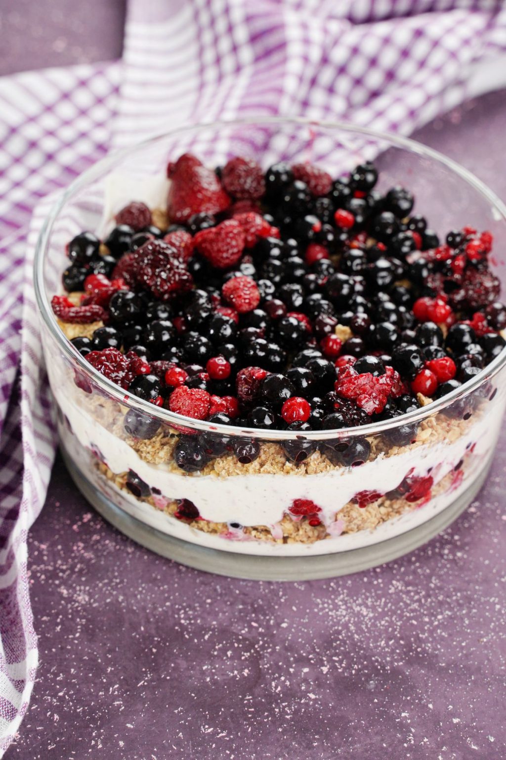 Creamy Layered Yogurt Fruit Parfait - No-Bake Dessert Recipes