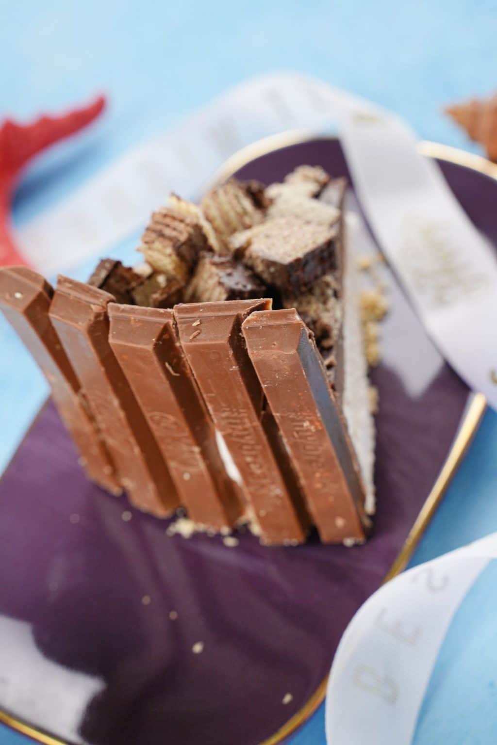 No-Bake Kit Kat Cheesecake - No-Bake Dessert Recipes