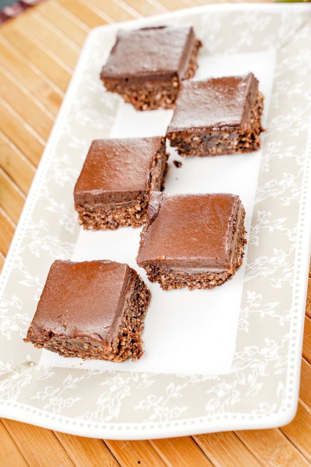 Easy Almond Butter Cup Bars - No-Bake Dessert Recipes
