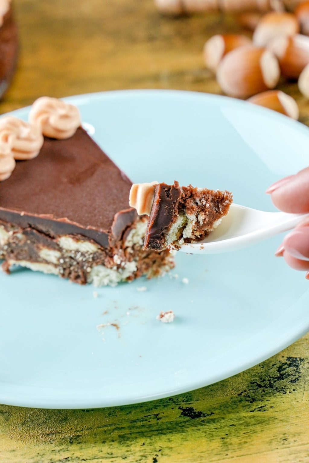 No-Bake Cookie Cake - No-Bake Dessert Recipes