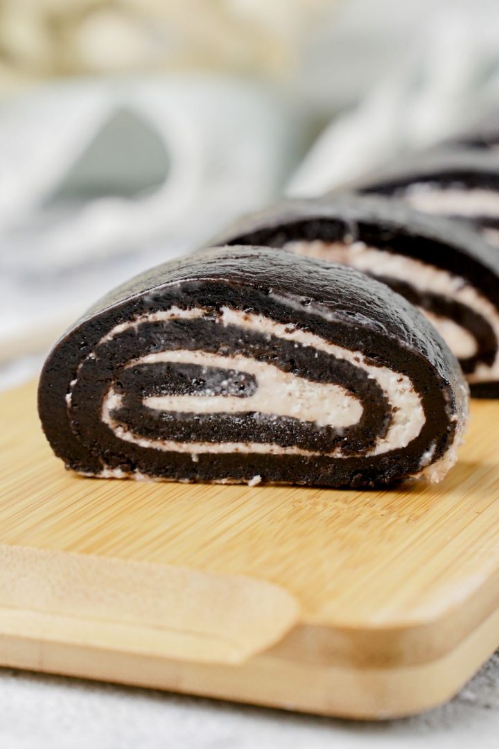 Easy No-Bake Oreo Sushi - No-Bake Dessert Recipes
