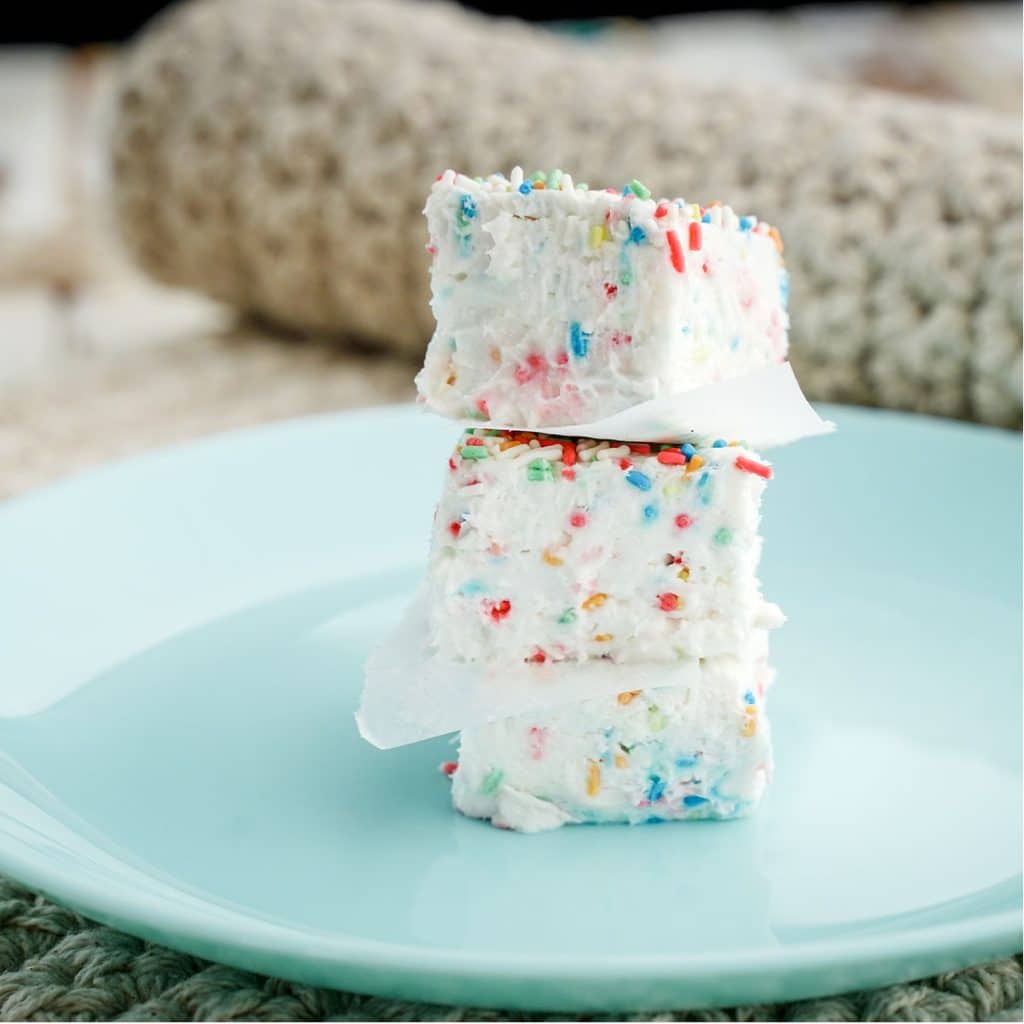 Funfetti Cheesecake Pops: A Deliciously Fun No-Bake Treat - No-Bake ...