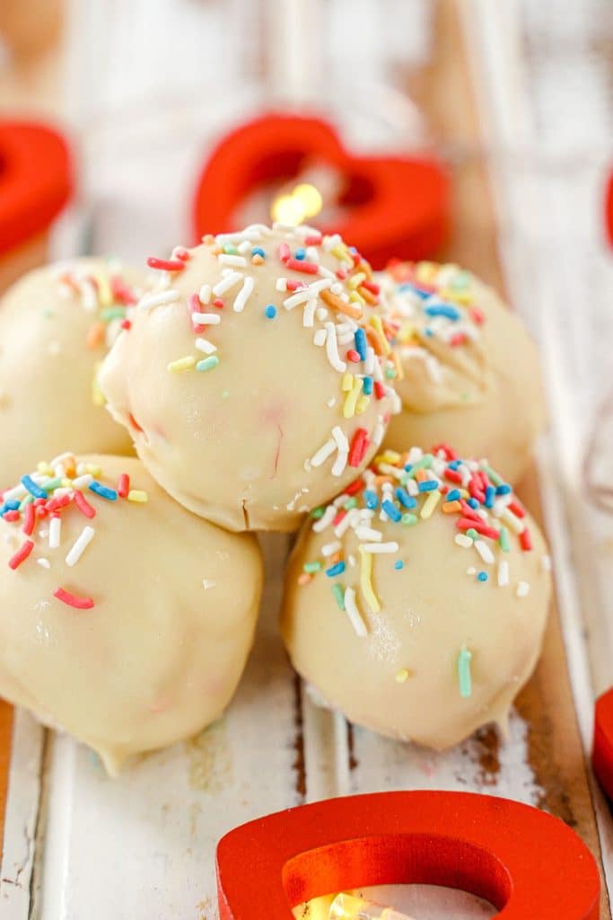 Easy No-Bake Funfetti Truffles: A Delicious Recipe for the Perfect ...