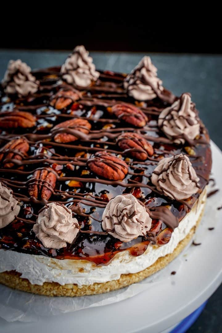 No-Bake Turtle Cheesecake: The Easiest, Most Delicious Way to Make ...