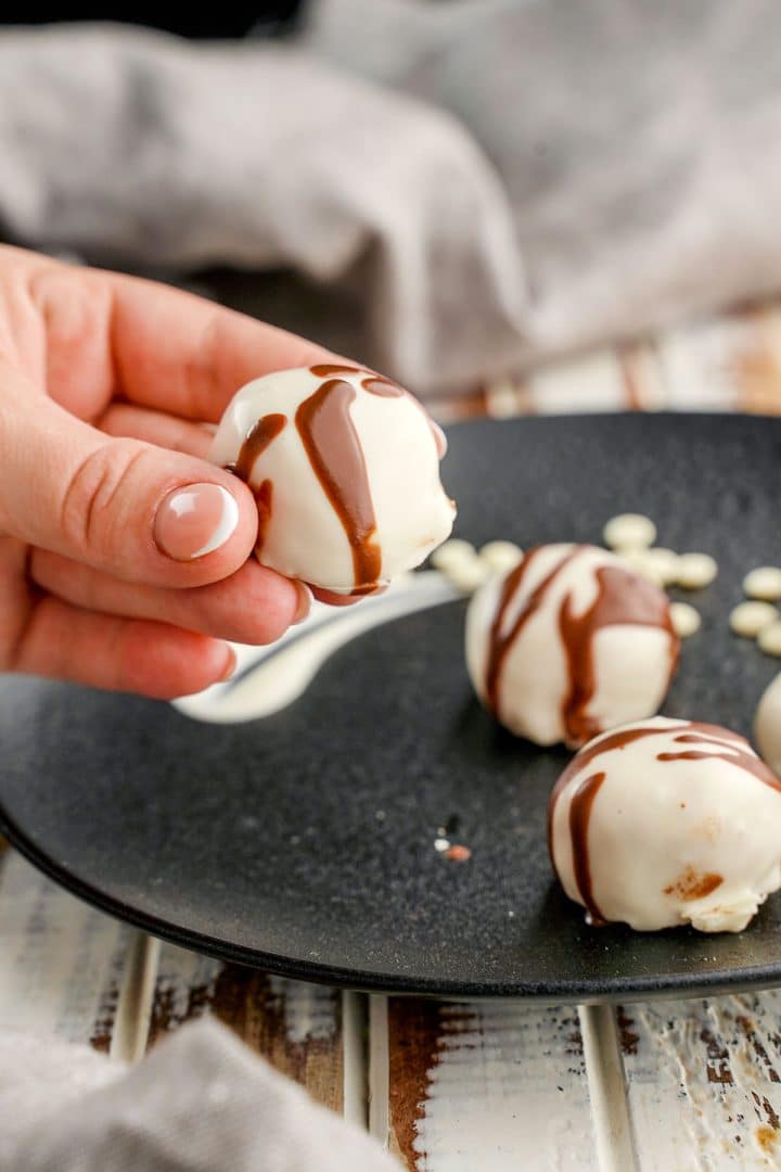 Snowball Truffles: Easy White Chocolate Peanut Butter Balls - No-Bake ...